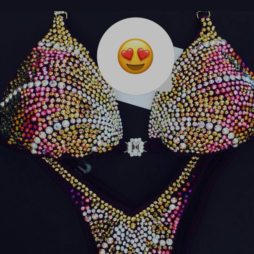 Women’s Bodybuilding, Physique And Figure Posing Suit - Gem